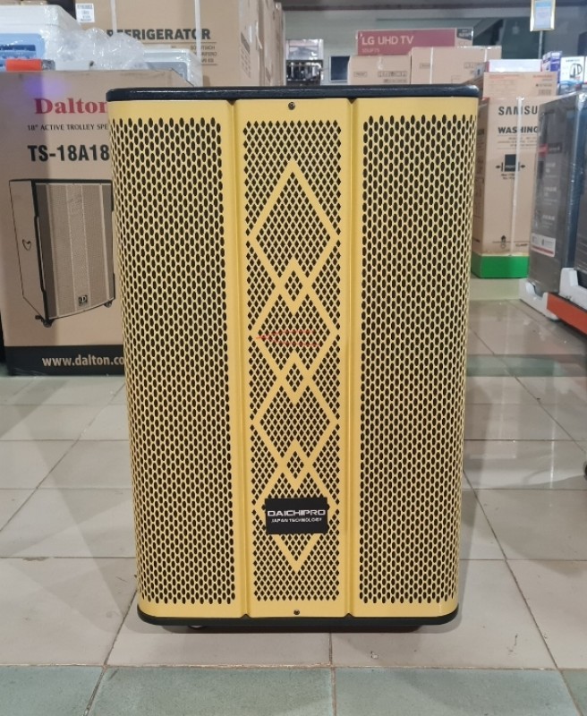 Loa kéo bình Daichipro 4TDON 300W