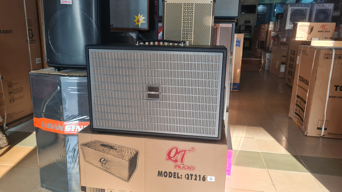 Loa xách tay OMATON LX-3100X